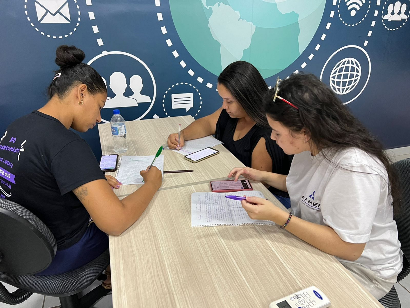 Parabéns aos alunos do quarto semestre de Pedagogia – FAMEF